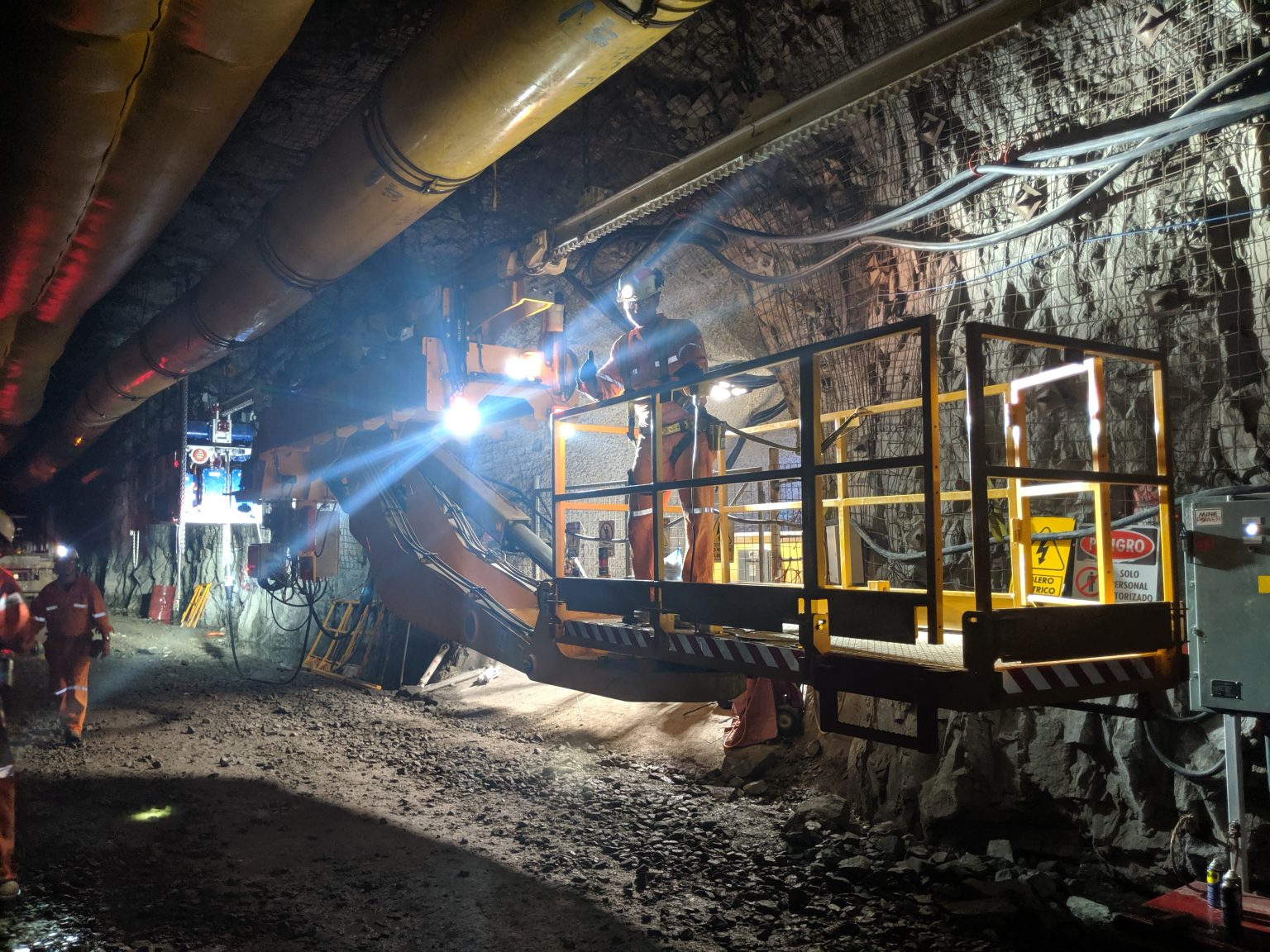 COMPLETE BEV POWERTRAIN SOLUTIONS - MEDATECH Engineering Services