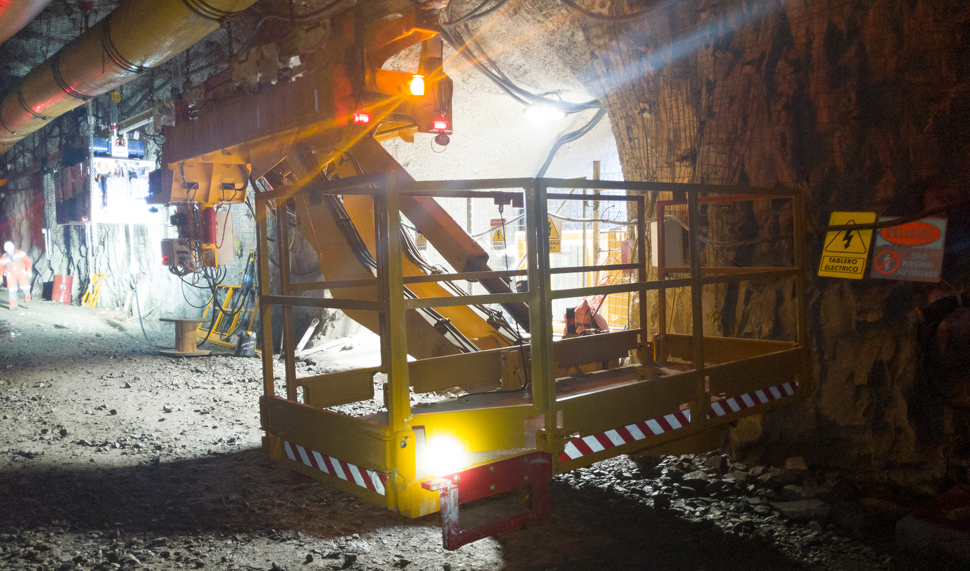 Complete BEV Powertrain Solutions - MEDATECH Engineering Services