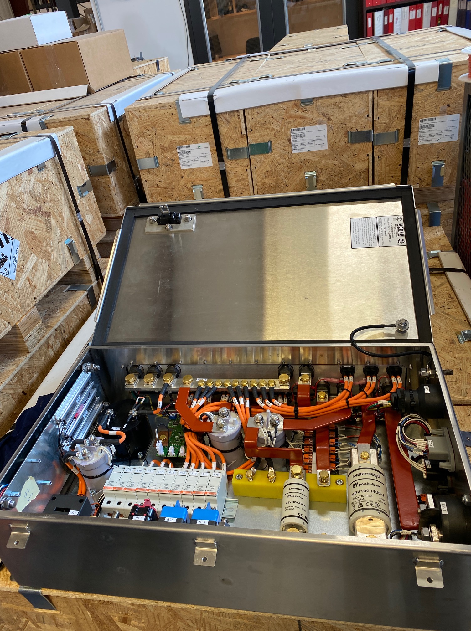 Building high-voltage power distribution units - MEDATECH Engineering ...